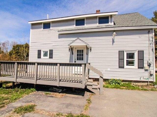 house with 3 bedroom, Bangor ME ES104010662