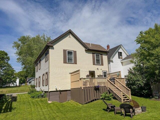 house with 3 bedroom, Bangor ME ES105141309