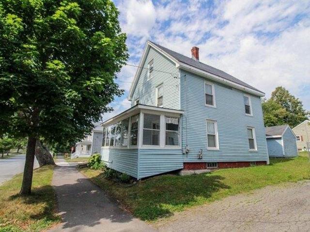 house with 3 bedroom, Bangor ME ES105171933