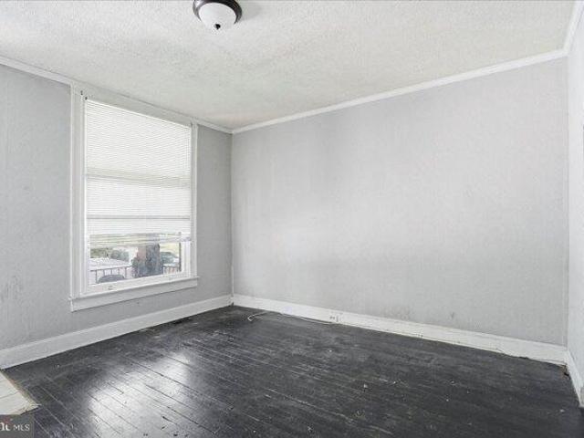 house with 3 bedroom, Baltimore MD ES104901952