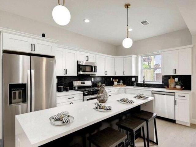 house with 3 bedroom, Baltimore MD ES104907411