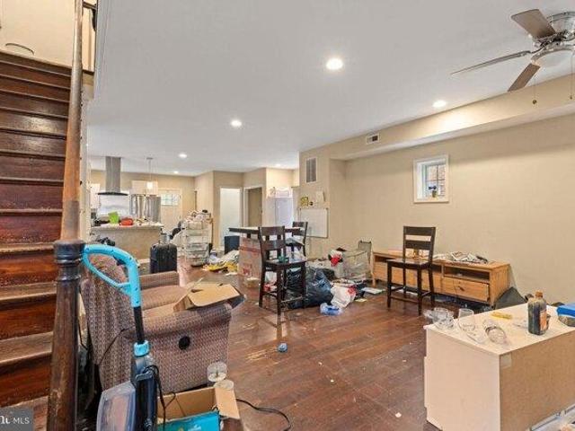 house with 3 bedroom, Baltimore MD ES104909354