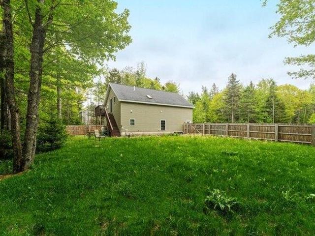 house with 3 bedroom, Bar Harbor ME DS103034129