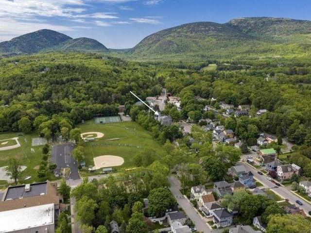 house with 3 bedroom, Bar Harbor ME ES105231119