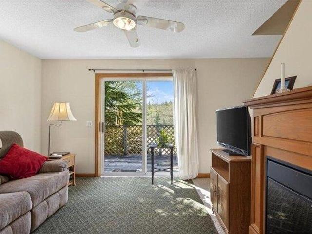 house with 3 bedroom, Bar Harbor ME ES103621170