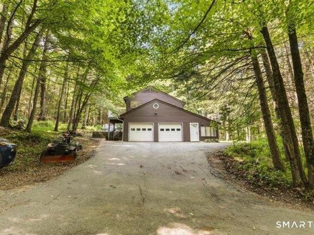 house with 3 bedroom, Barkhamsted CT ES105105919