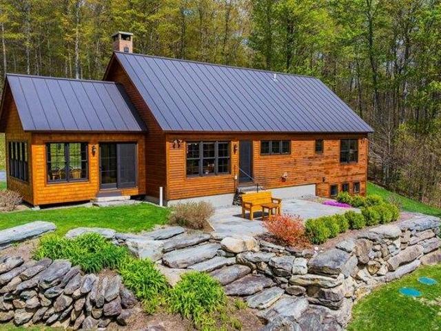 house with 3 bedroom, Barnard VT DS102595559