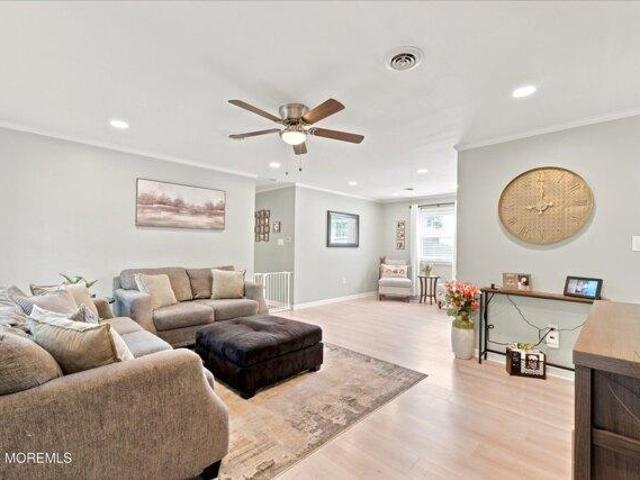house with 3 bedroom, Barnegat NJ ES105232437