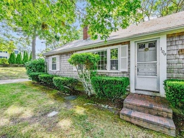 house with 3 bedroom, Barnstable MA DLS103018613