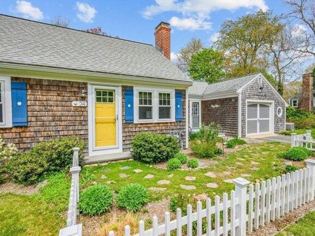 house with 3 bedroom, Barnstable MA DS104112290