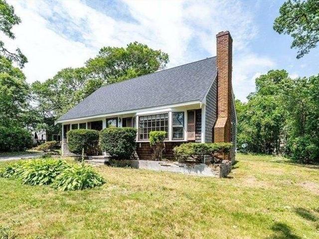 house with 3 bedroom, Barnstable MA DS104299745