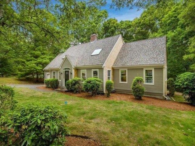 house with 3 bedroom, Barnstable MA DS104351141