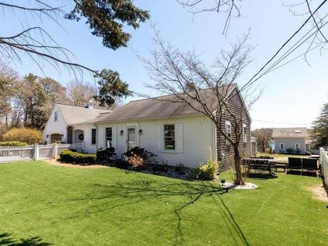 house with 3 bedroom, Barnstable MA DS104479723