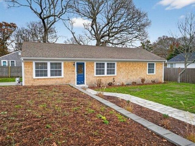 house with 3 bedroom, Barnstable MA DS102825084