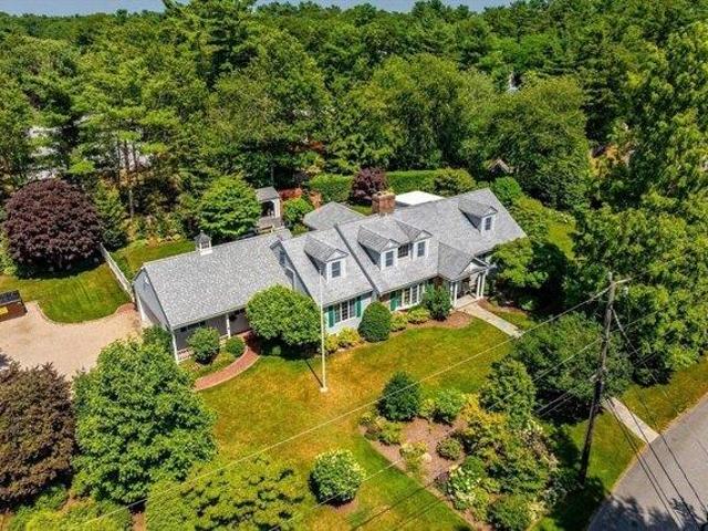 house with 3 bedroom, Barnstable MA ES104190198