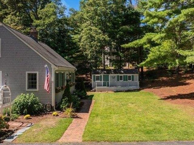 house with 3 bedroom, Barnstable MA ES104265338
