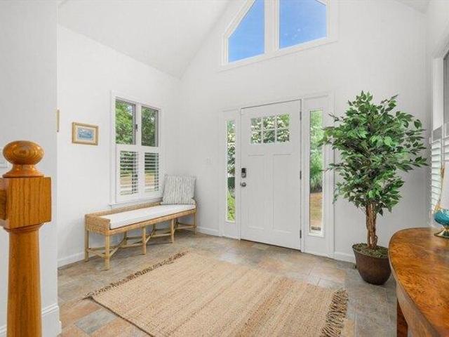 house with 3 bedroom, Barnstable MA ES104296481