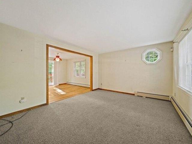 house with 3 bedroom, Barnstable MA ES105113704