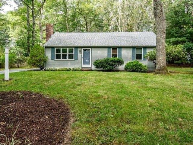 house with 3 bedroom, Barnstable MA ES105144147