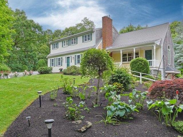 house with 3 bedroom, Barnstable MA ES103967273