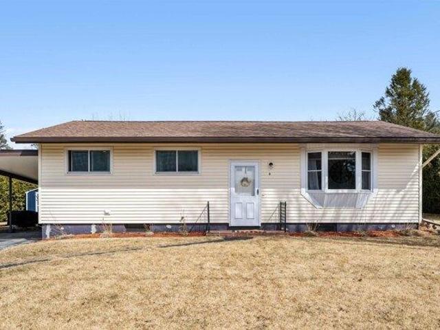 house with 3 bedroom, Barre VT DLS101749233