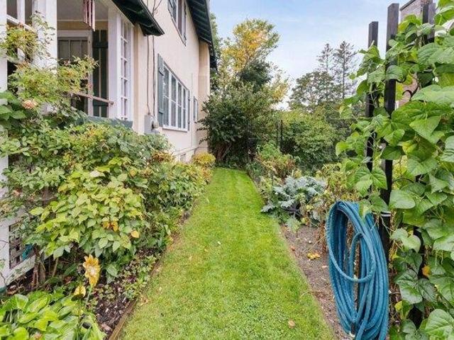 house with 3 bedroom, Barre VT DLS102154321