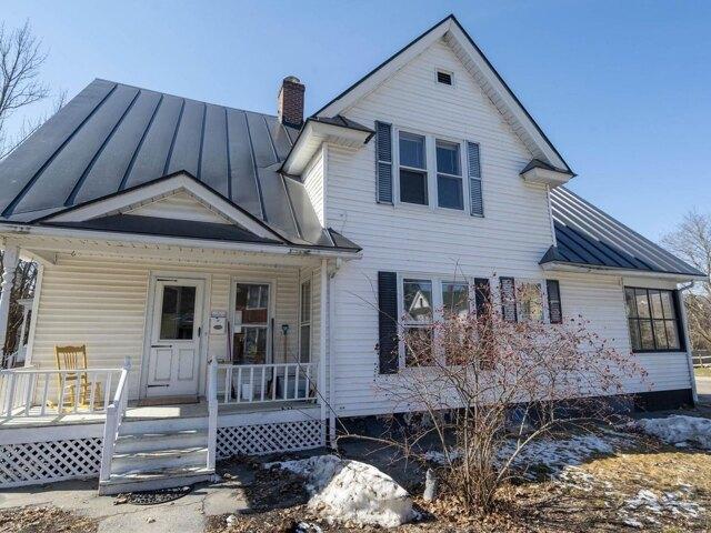 house with 3 bedroom, Barre VT DS103033862