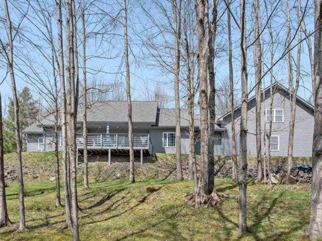 house with 3 bedroom, Barre VT DS103434204
