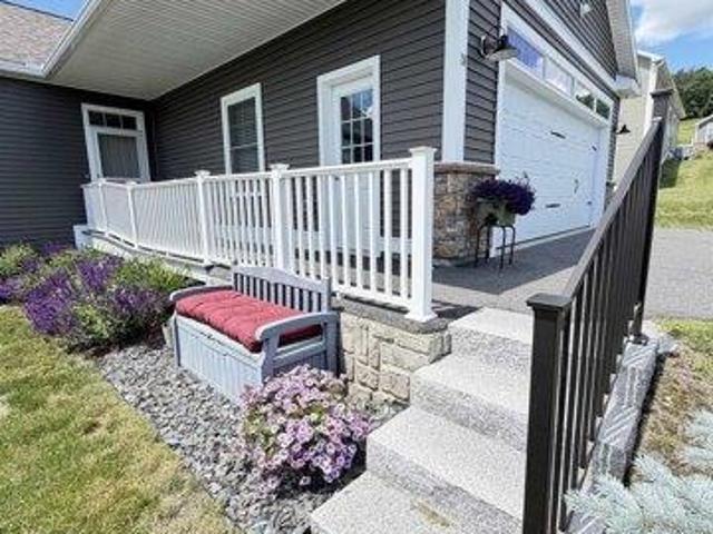 house with 3 bedroom, Barre VT DS104010846