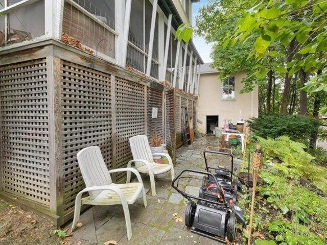 house with 3 bedroom, Barre VT ES103431972