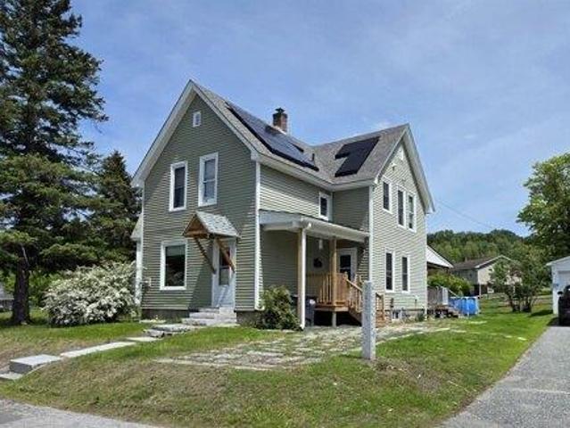house with 3 bedroom, Barre VT ES103968683