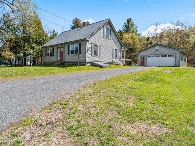 house with 3 bedroom, Barre VT ES104567043