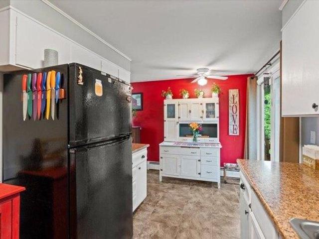 house with 3 bedroom, Barre VT ES105173066