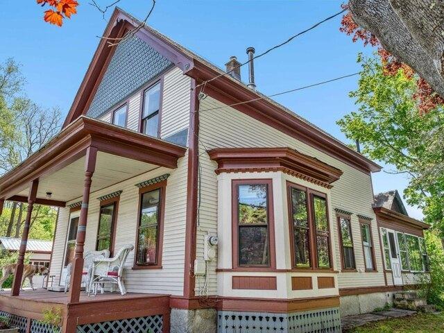 house with 3 bedroom, Barre VT ES105176302