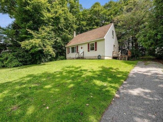 house with 3 bedroom, Barre VT ES105205029