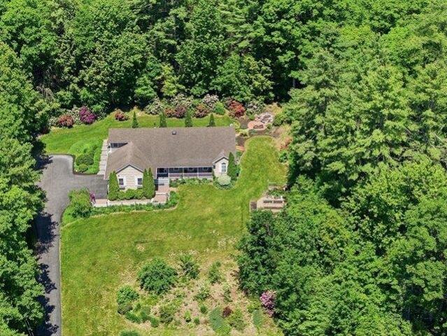 house with 3 bedroom, Barre MA ES104904278