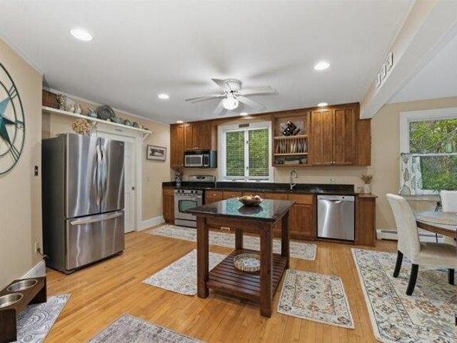 house with 3 bedroom, Barrington NH DS104077596