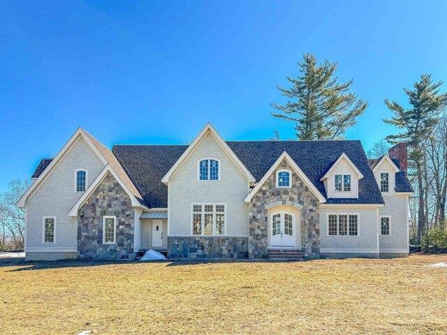 house with 3 bedroom, Barrington NH DS102670703