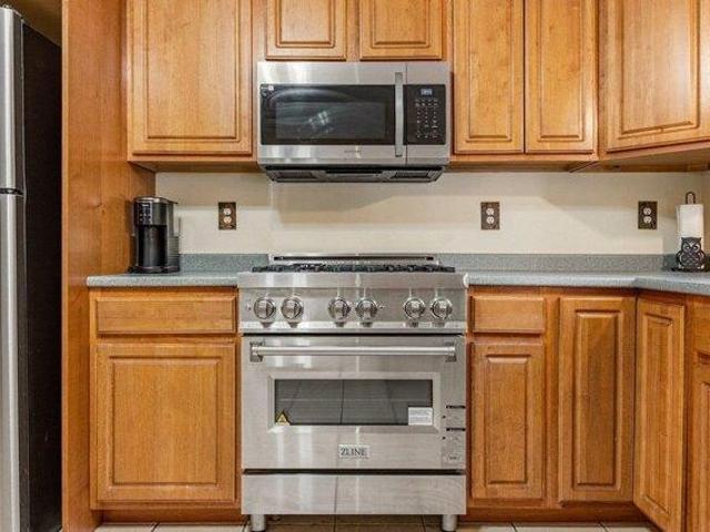 house with 3 bedroom, Barrington NH ES105205148