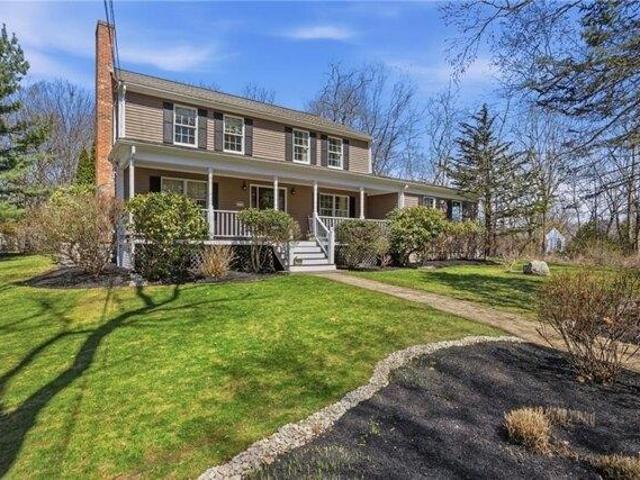 house with 3 bedroom, Barrington RI DS103807962