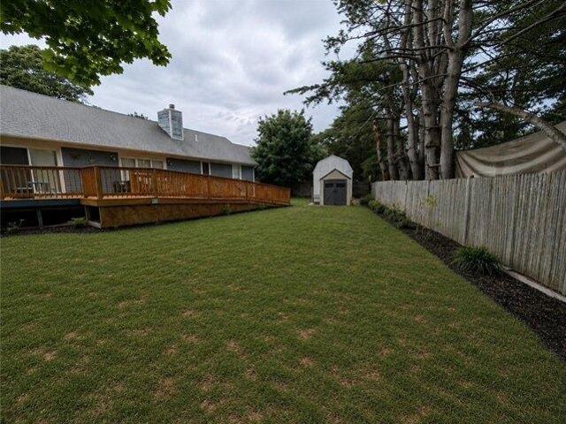 house with 3 bedroom, Barrington RI ES103932571