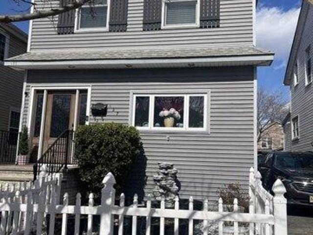 house with 3 bedroom, Bayonne NJ DS104112151