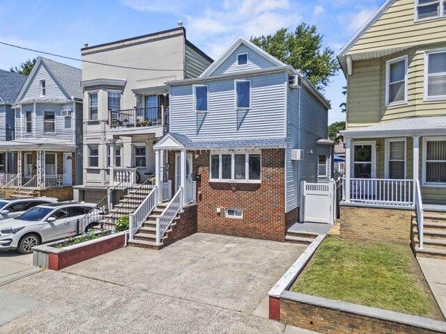 house with 3 bedroom, Bayonne NJ DS104262666
