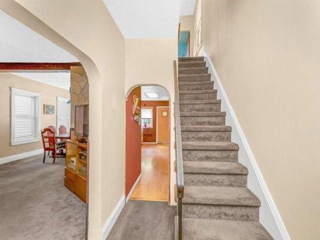 house with 3 bedroom, Bayonne NJ DS104376194