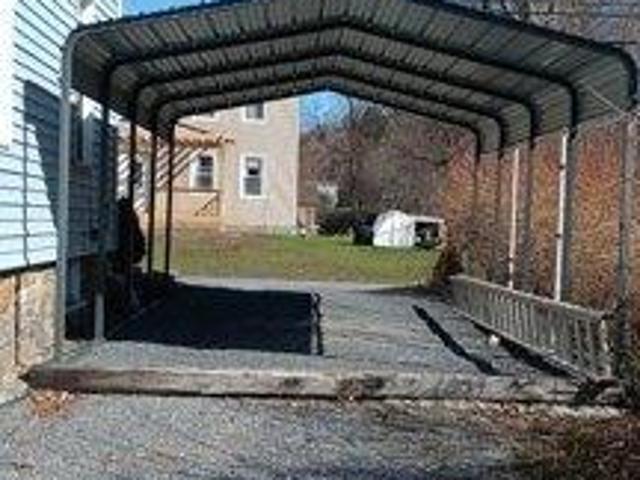 house with 3 bedroom, Bennington VT DLS102761822