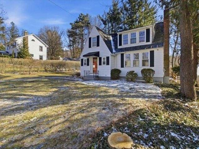 house with 3 bedroom, Bennington VT DS102256919