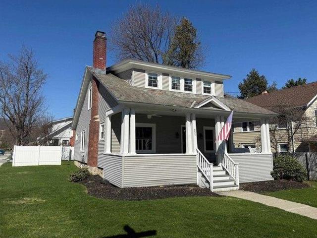 house with 3 bedroom, Bennington VT ES104076205