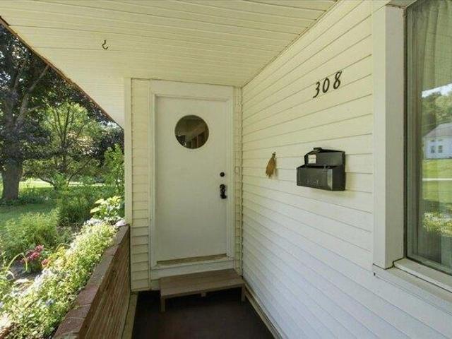 house with 3 bedroom, Bennington VT ES104921947