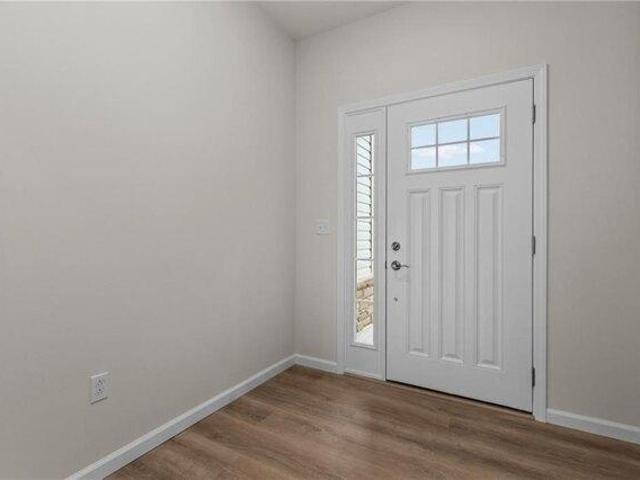 house with 3 bedroom, Beaver Falls PA DS103623512