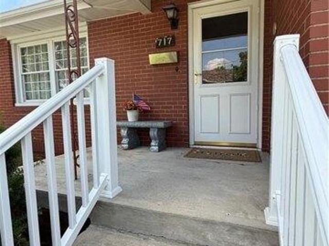 house with 3 bedroom, Beaver Falls PA DS103627494